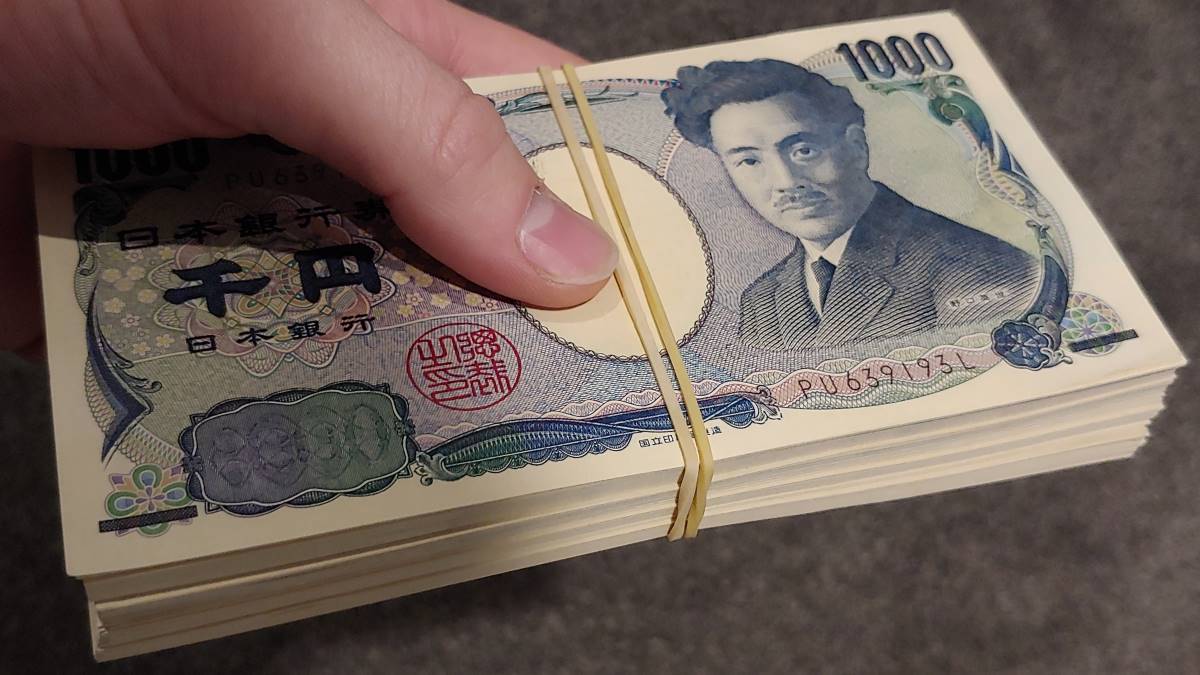 30 Japan Travel Tips: Essential Etiquette Guide to Being Polite ...